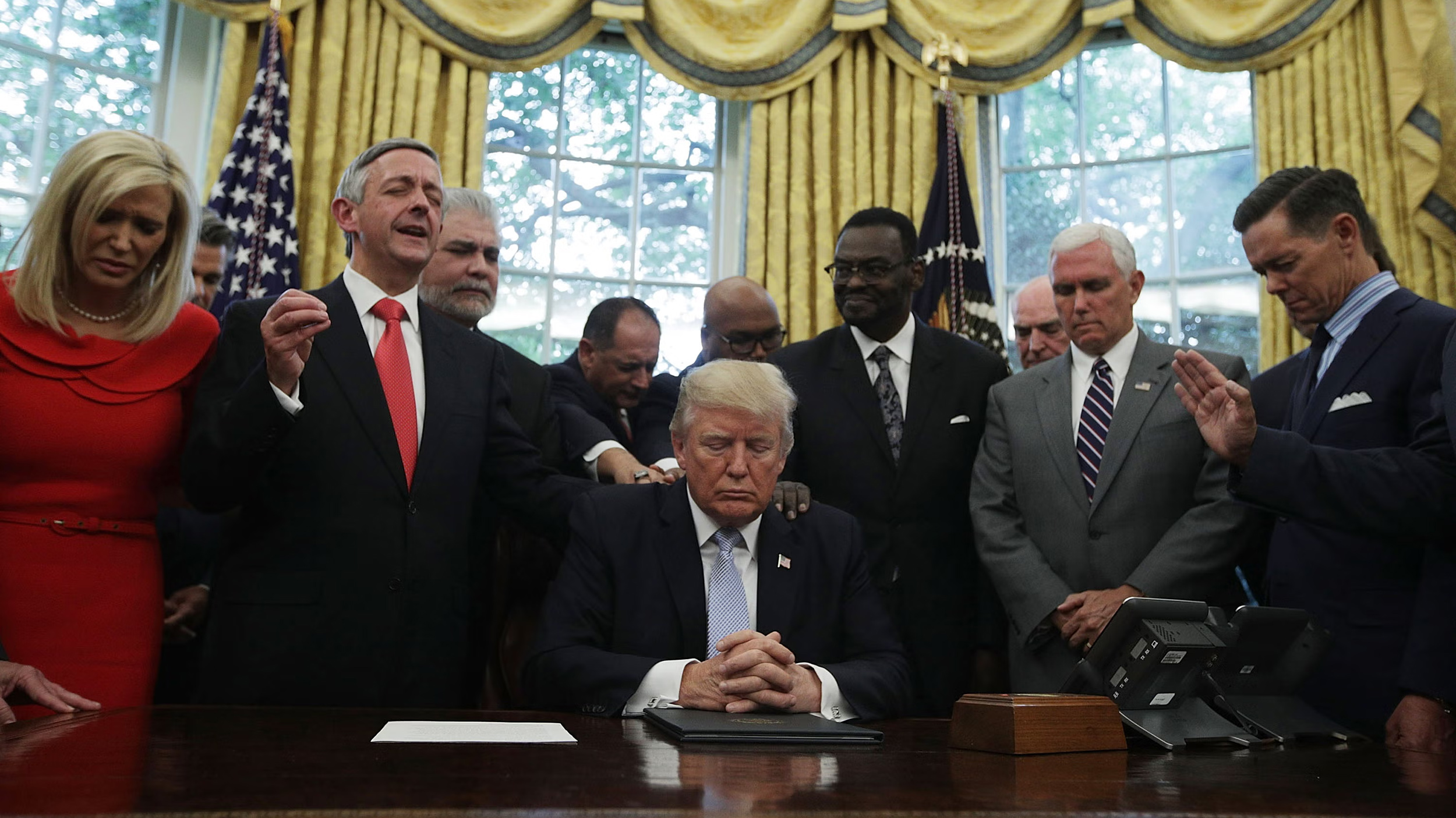 Secularism and Sacred Narratives: The Contradictions of US Political ...